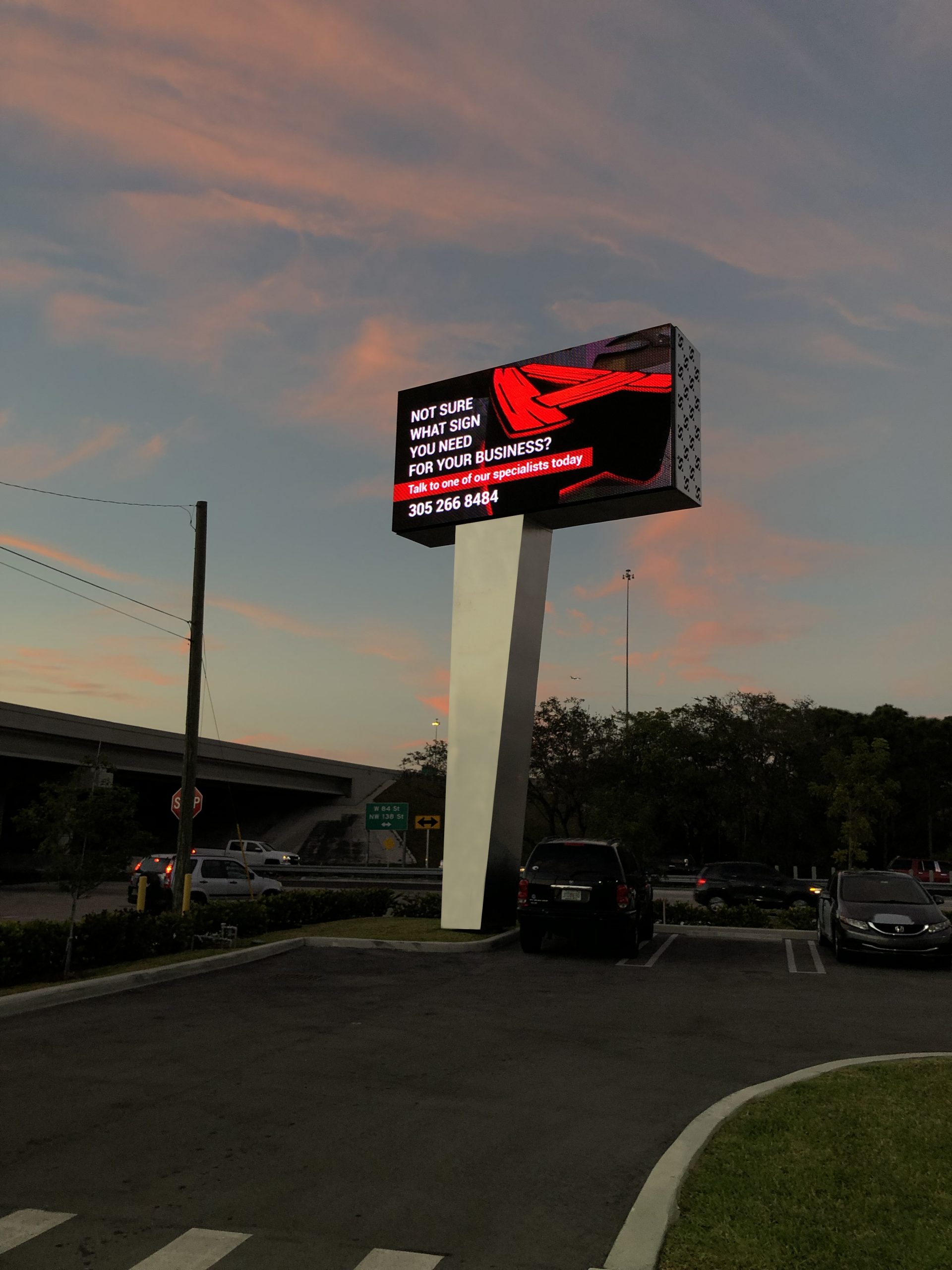 Custom Sign Services in Miami | Saul Signs